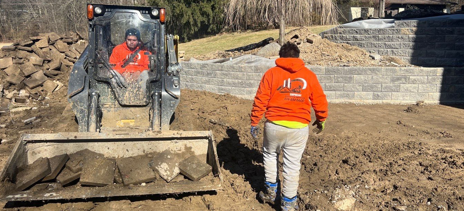 Durable and Attractive Retaining Walls | Supreme Concrete Solutions